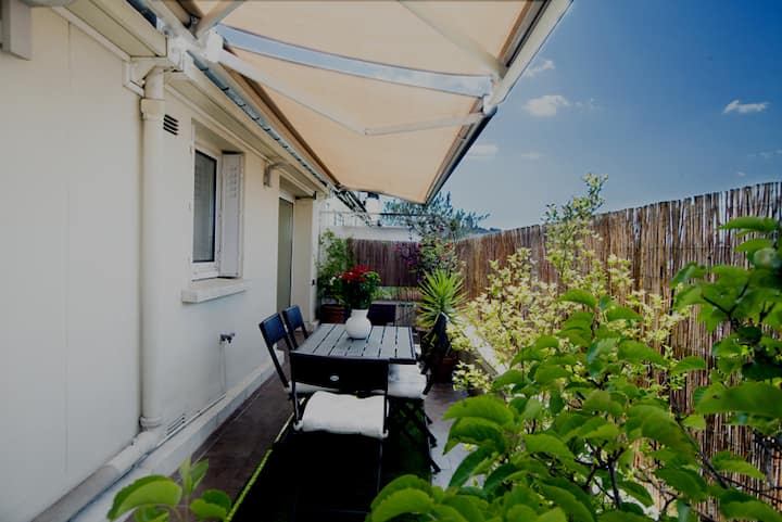 Grande Terrasse Vue Sacré Cœur - باريس