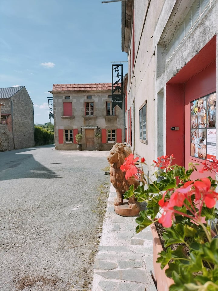 La Nonière, Gîte Grande Capacité - Creuse