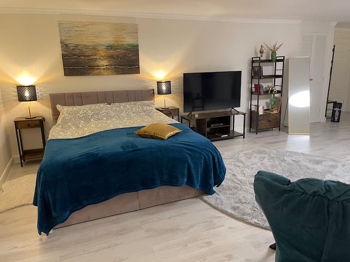 Velvet Loft/130qm/2 Zimmer/netflix/terrasse - Leichlingen