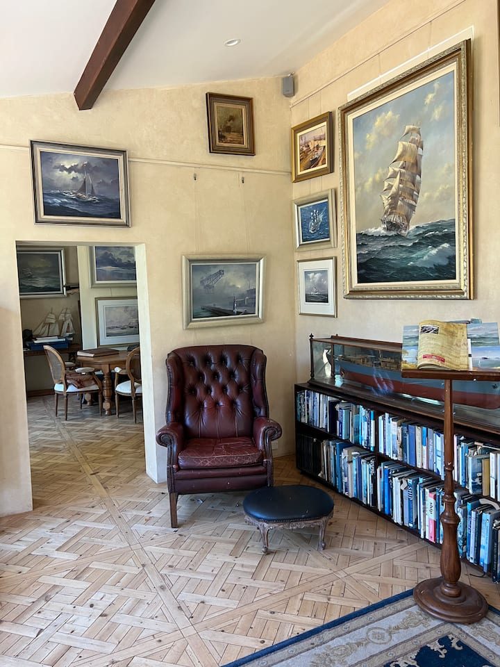 Artist’s Studio Loft - Sydney