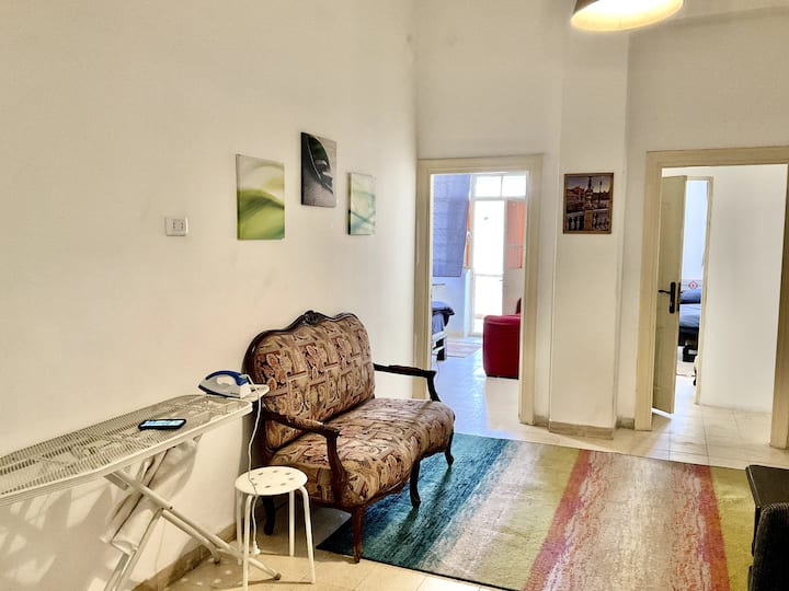Very Close To The Center (Private Room) - Amman