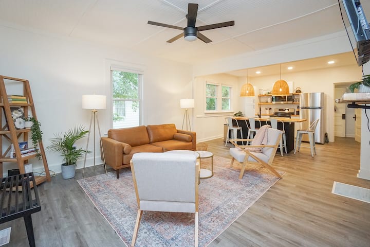 Cozy Cottage In Travelers Rest - Travelers Rest, SC