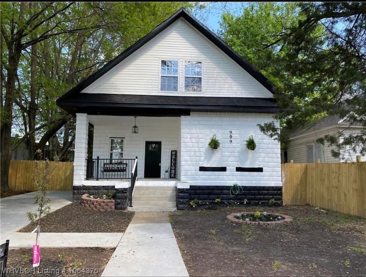 My House Your House - Fort Smith