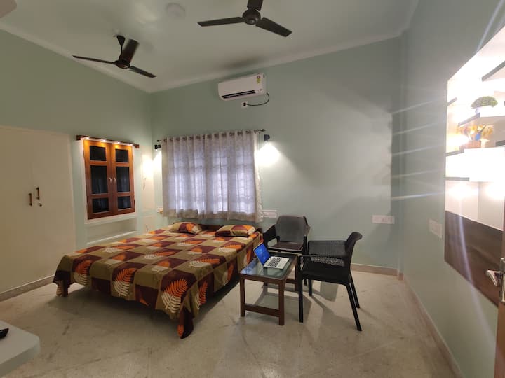 Sarkar's Modern Homestay (Ground Floor)! - Cuttack