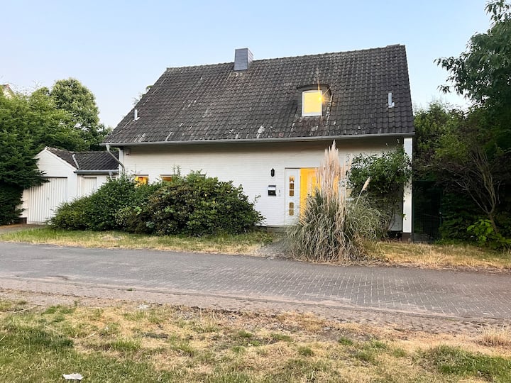 Villa 15min From Düsseldorf City Centre - Düsseldorf