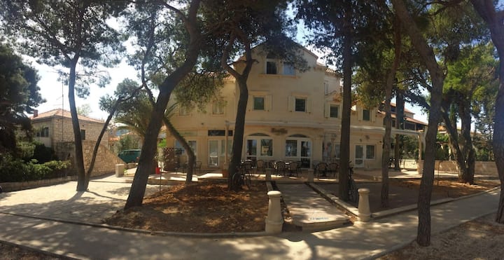 Apt.simba, Uz Plažu I U Centru - Supetar