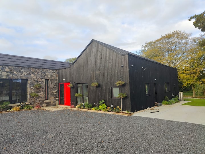 Mill Race House - Tullamore, Ireland