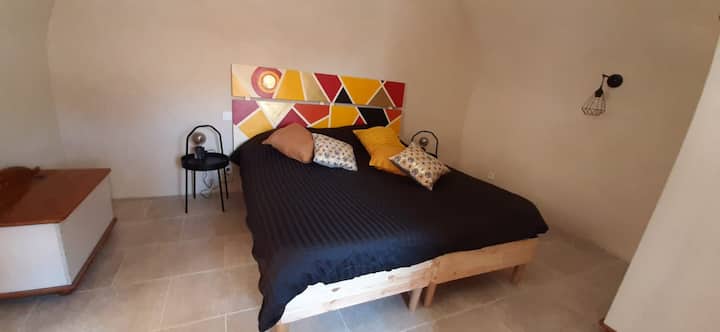 Sous Voute Aux Pieds Des Collines - Marseille