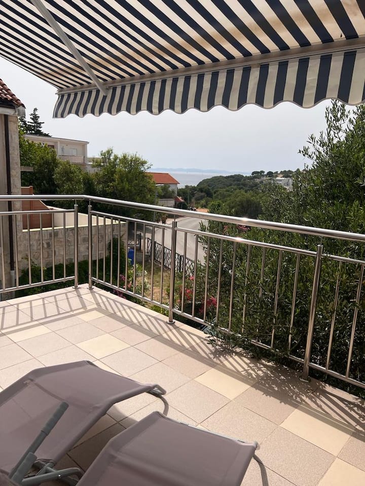 Sea View Apartment Near Beach - Murter