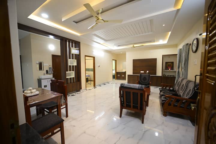 Laya First Landing Retreat - Tirupati