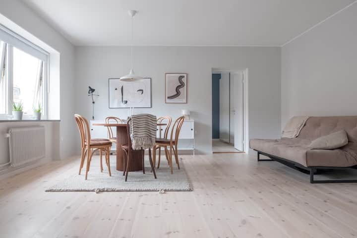 Stor 2:a I Centrala Göteborg - Gothenburg