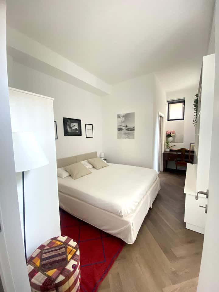 Monolocale Washington / California / Tortona - Milan
