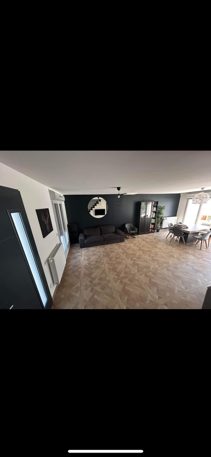 Maison 160m2 Avec Piscine 8x4 (Ou Chambre) - Crécy-la-Chapelle