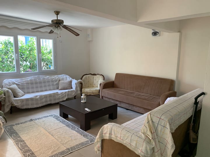 Lovely 2 Floors Villa With Garden - Aydın
