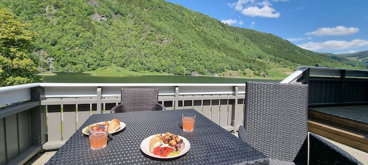 Haus Bnb - Holiday Home Amidst Nature - Bergen