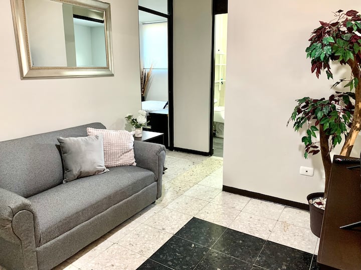 Amplio Depa Todo Equipado Y Gran Ubicación - Guadalupe