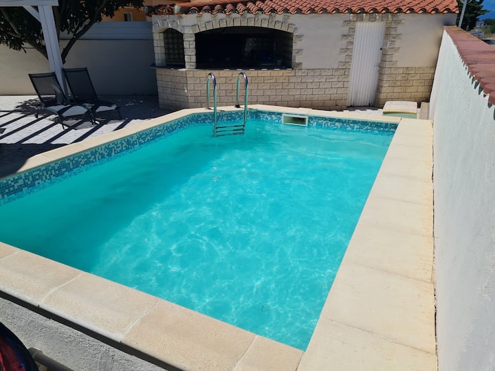 Maison Climatisée 5 Chambres Avec Piscine - Perpignan