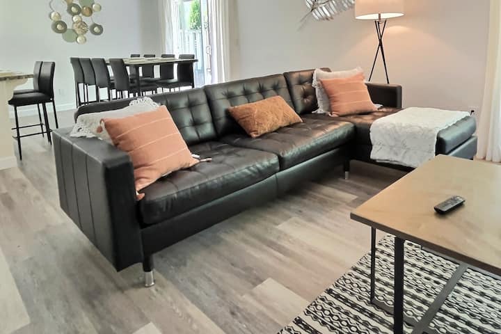 4br/king Beds, 7 Min Walk To Edgefield, Pool Table - Troutdale, OR