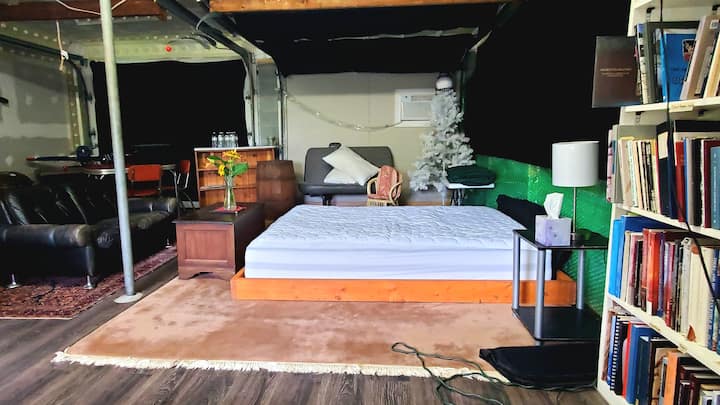 The Garage Glamp, Rain Or Shine - Brevard, NC