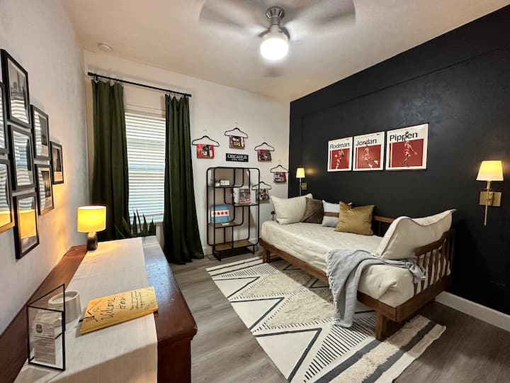 Private Suite In New Home Near Uf - Gainesville, FL