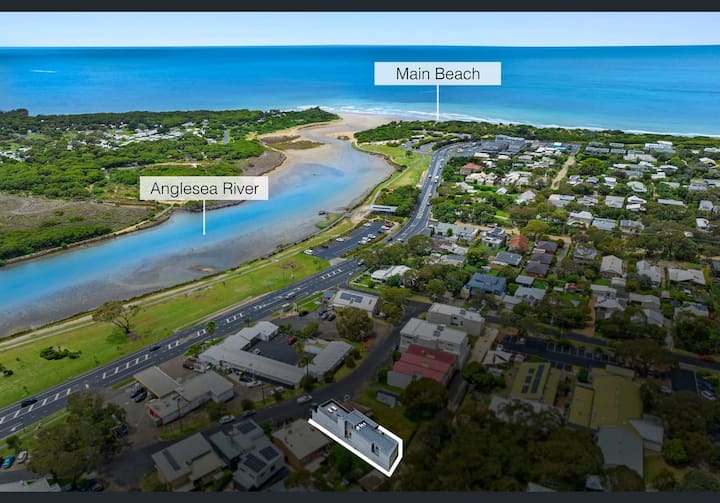 The Diggs - Anglesea