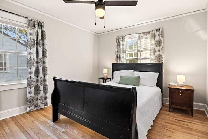 New Private Room! Explore Dt Greenville - Greenville, SC