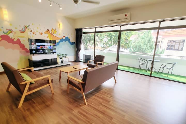 Gurneyville 1-3 : 3 Bedroom 2 Bathroom 2 Car Parks - Penang