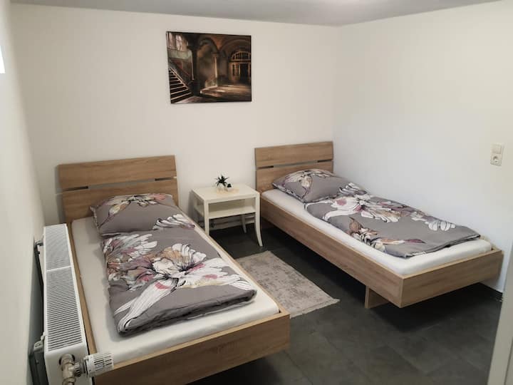 Handwerkerwohnung Sutterrain - Landshut