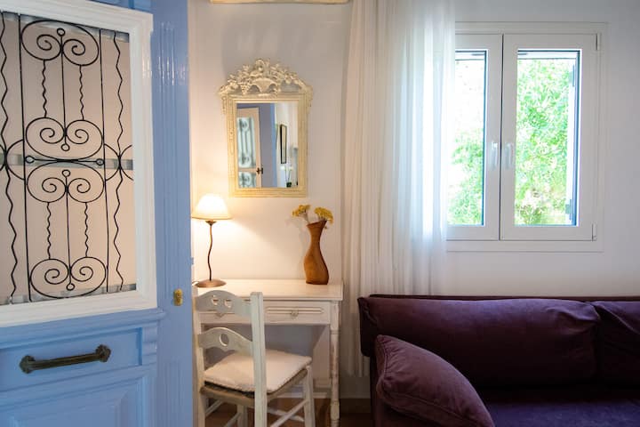 Bibelo Holiday Home - Kalamaki