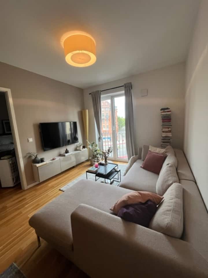 Beautiful Bright Apartment In The Heart Of Hamburg - Hamburg Airport (HAM)