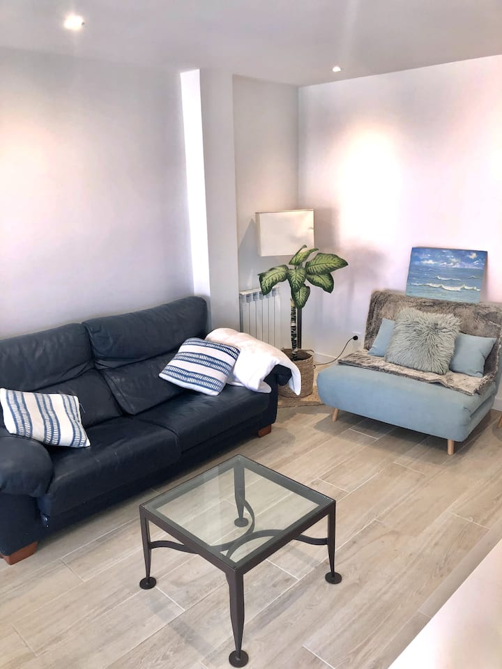 Habitación Lunares - Pamplona, España