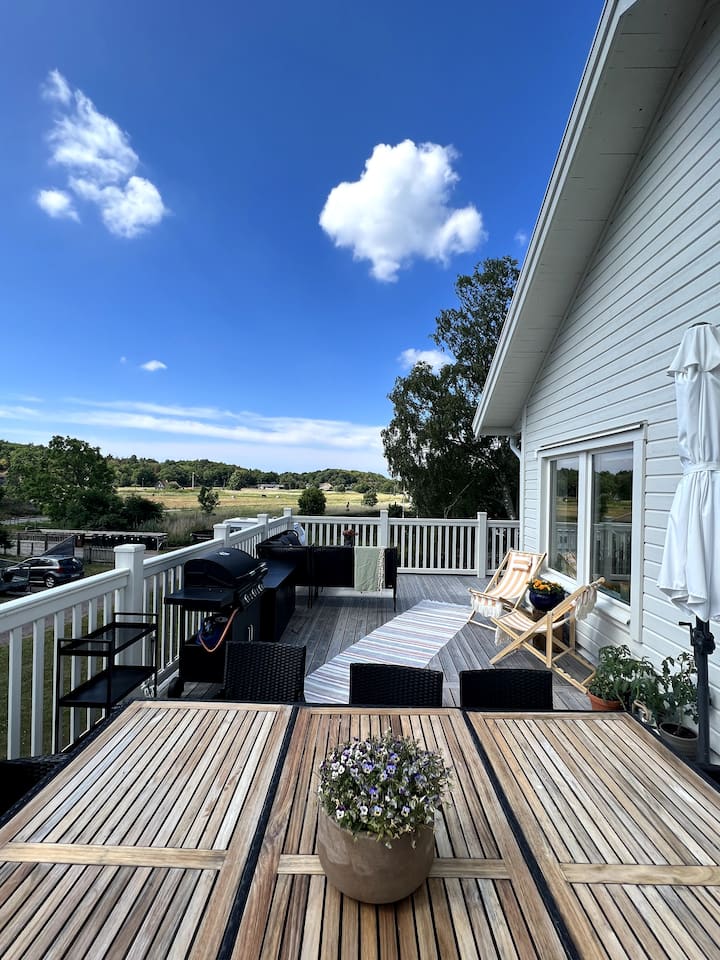 Ny Villa Med Natursköna Omgivningar Och Nära Havet - Mölndal
