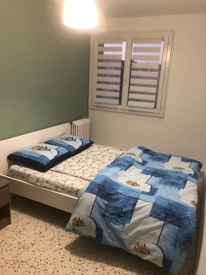 Grande Chambre + Parking Free + Tramway 2. - Castelnau-le-Lez