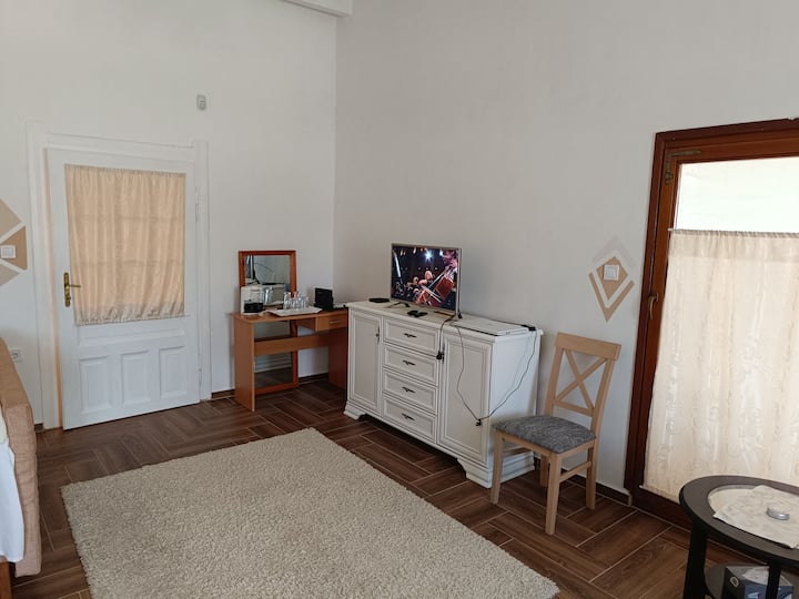 Kiskastély Apartman - Hortobágy