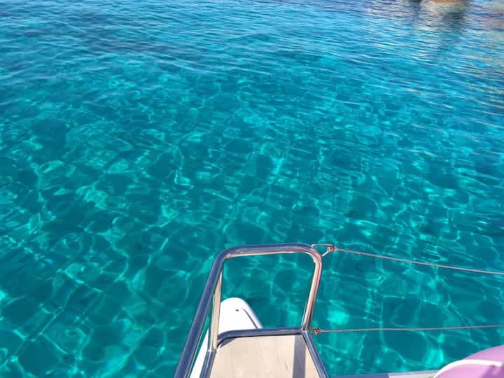 Superbe Catamaran De 14 Mètres Départ Maddalena - La Maddalena