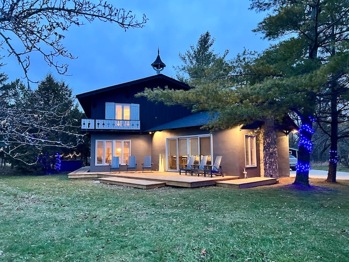 4 Bedroom Chalet In Collingwood - Collingwood