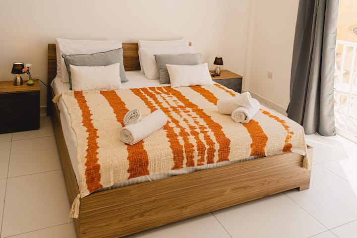 Charming 1bdr Apartment Near Sea! Great Location! - Malta