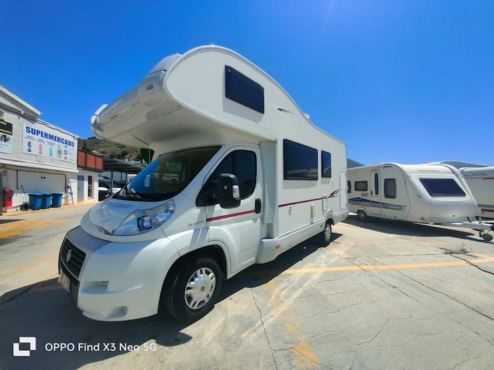 Autocaravana Luxury. - Alhaurín de la Torre