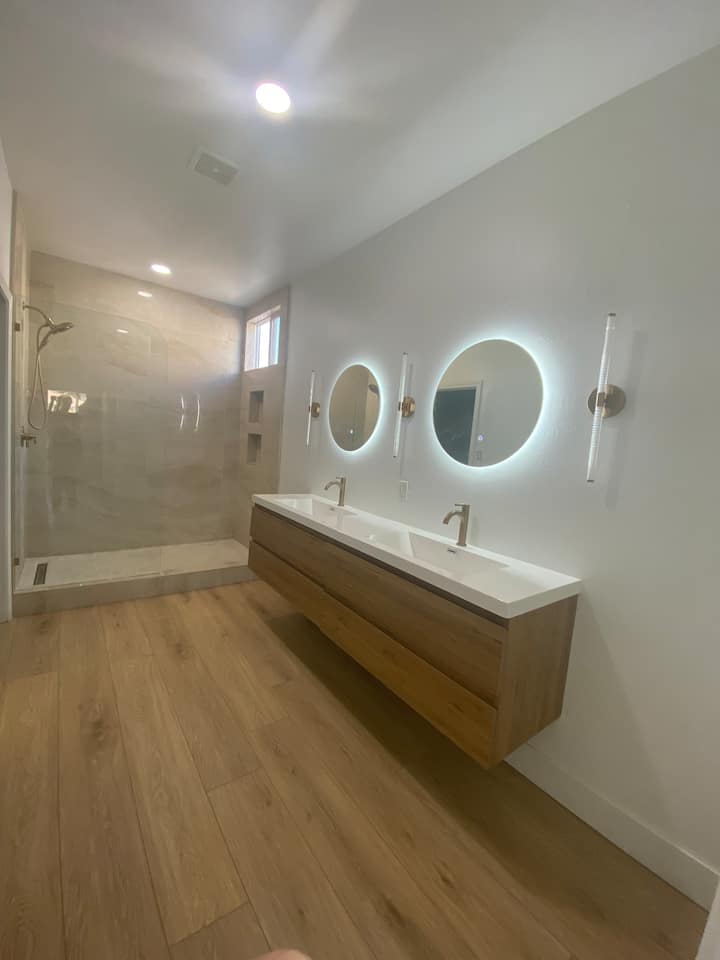 Luxury Home River Oaks - Bakersfield, CA