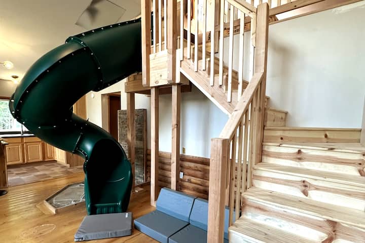 The Forest View Retreat - Montana