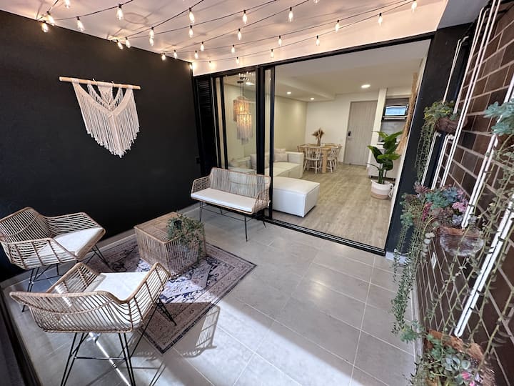 New-luxury-terrace-a/c-sleep6-modern-24/7 Security - Envigado