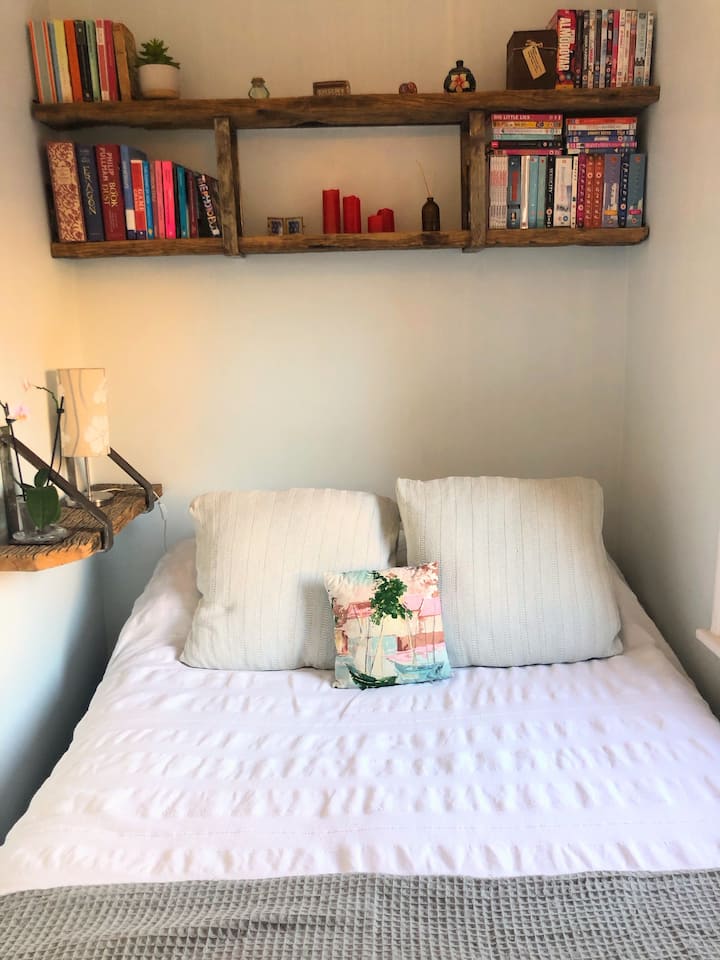 Cosy Kingston Hideaway With Private Bathroom. - 特威克納姆