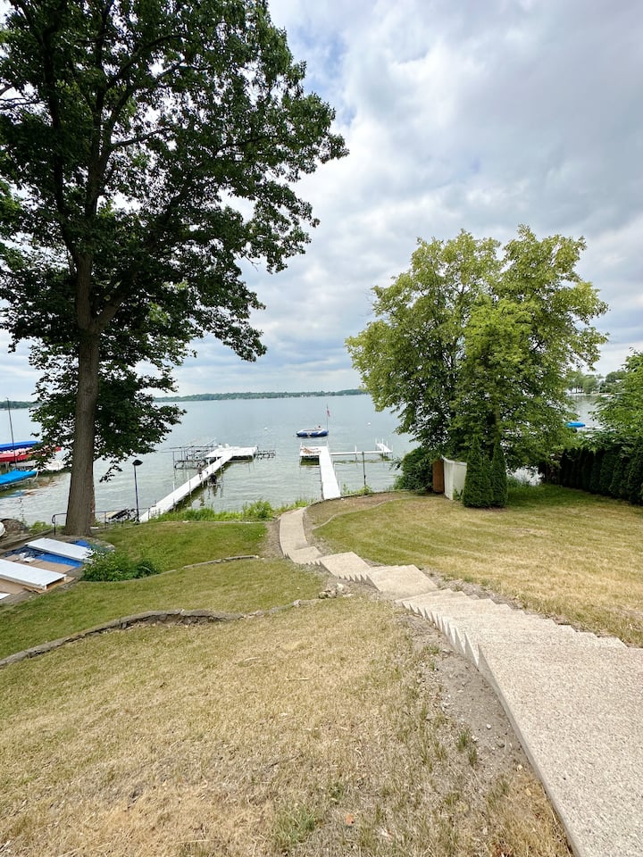 Lake Front House, Pier 217 - Syracuse Beach