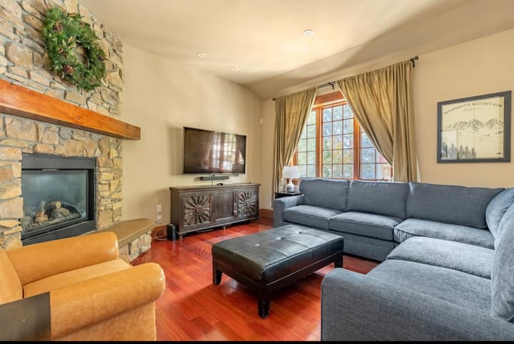 Magnolia Retreat By The Village Room For Everyone - Mammoth Mountain, CA