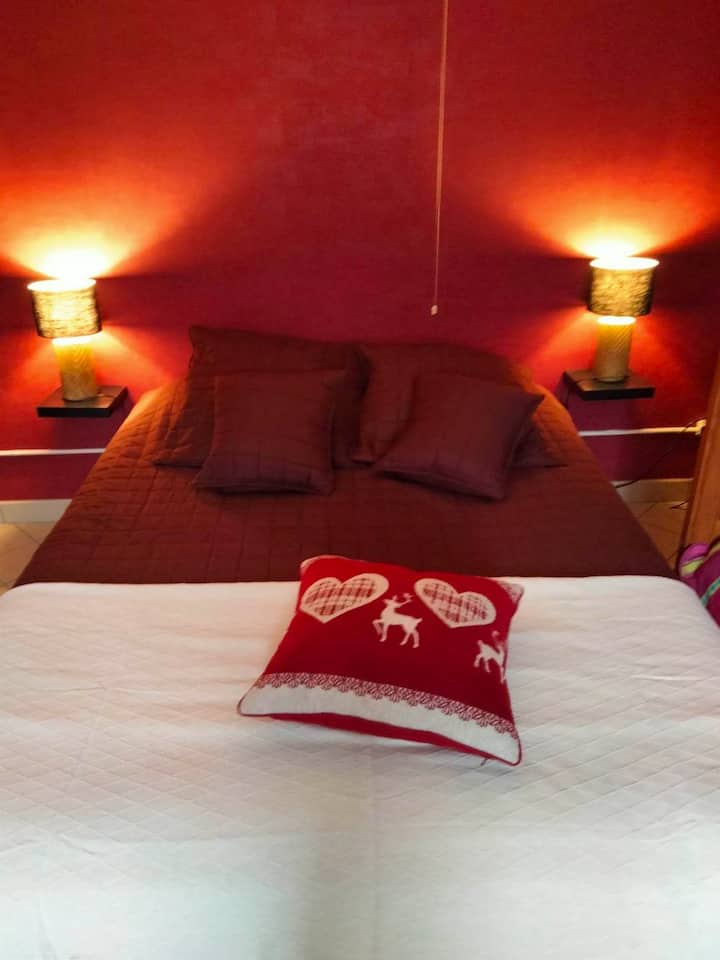 Chambre D'hôtes Dans Le Centre - Saint-Amand-Montrond