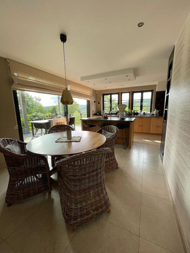 Suite De Luxe Proche Du Circuit - Spa