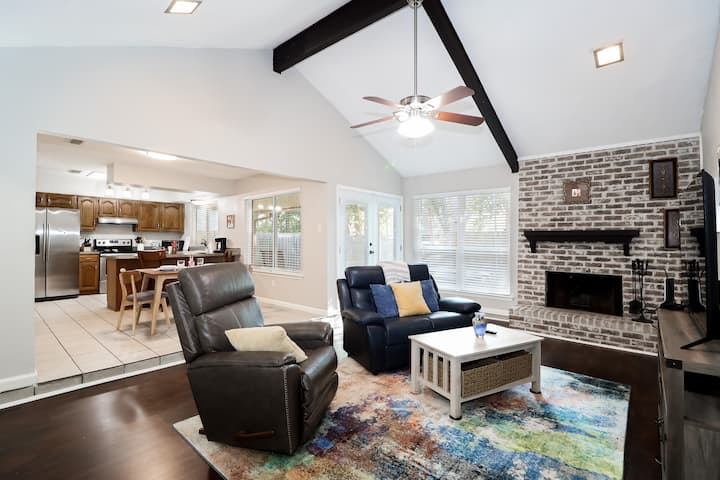 Arlington, Texas - Corporate Comfort - Arlington, TX