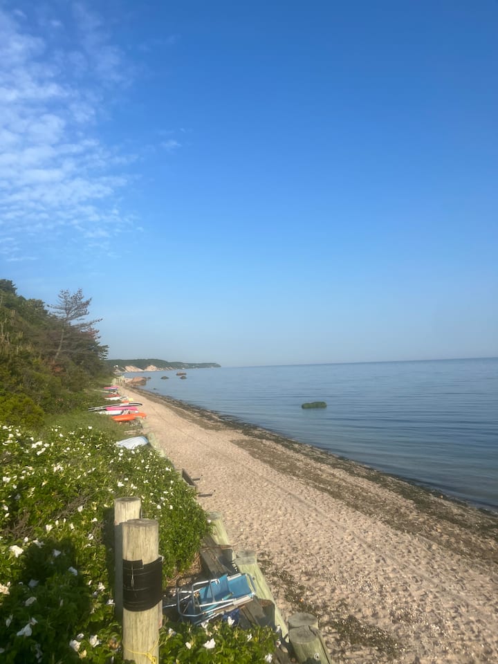 Cottage With Beach Access - Lake Arrowhead, Baiting Hollow
