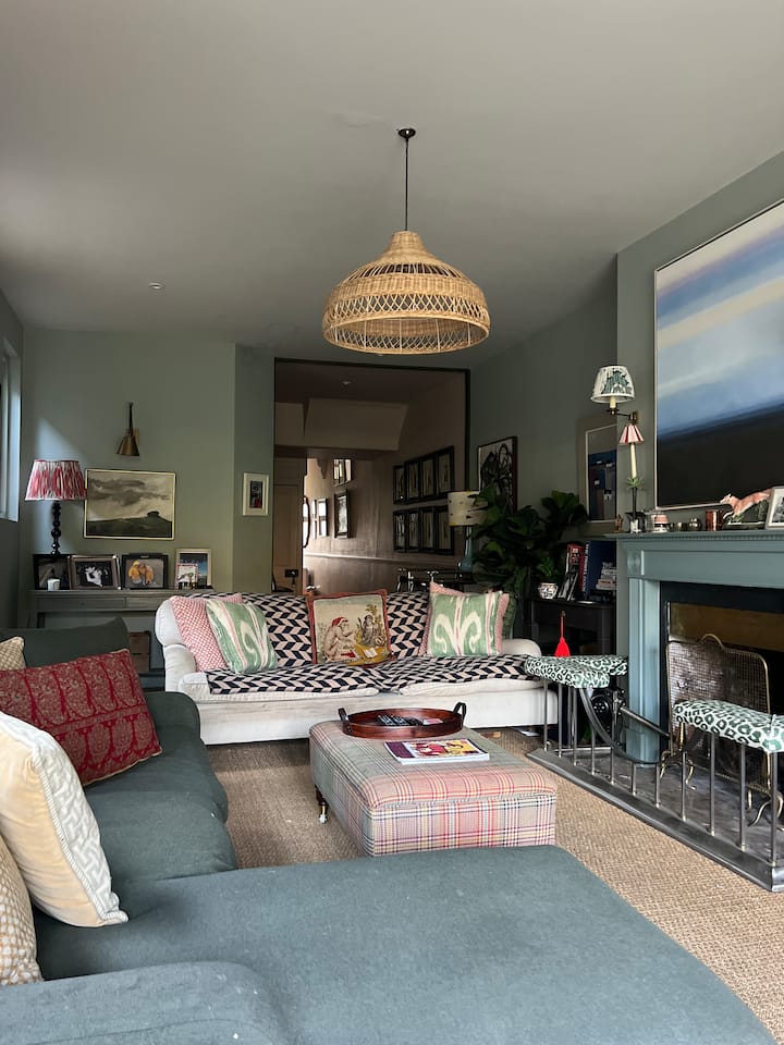 5 Bed Family House Wandsworth - Central London