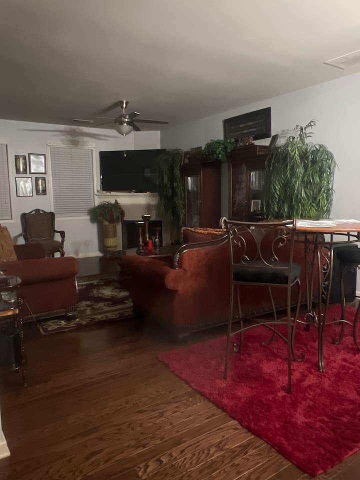 Jenn’s Little Space. - Kennesaw, GA